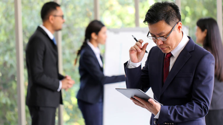 Large Business & Enterprise HR Services | 200+ Employees | ADP Philippines